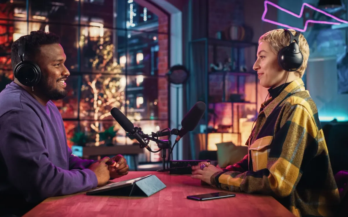 Make a video podcast: software, studio & more | Epidemic Sound