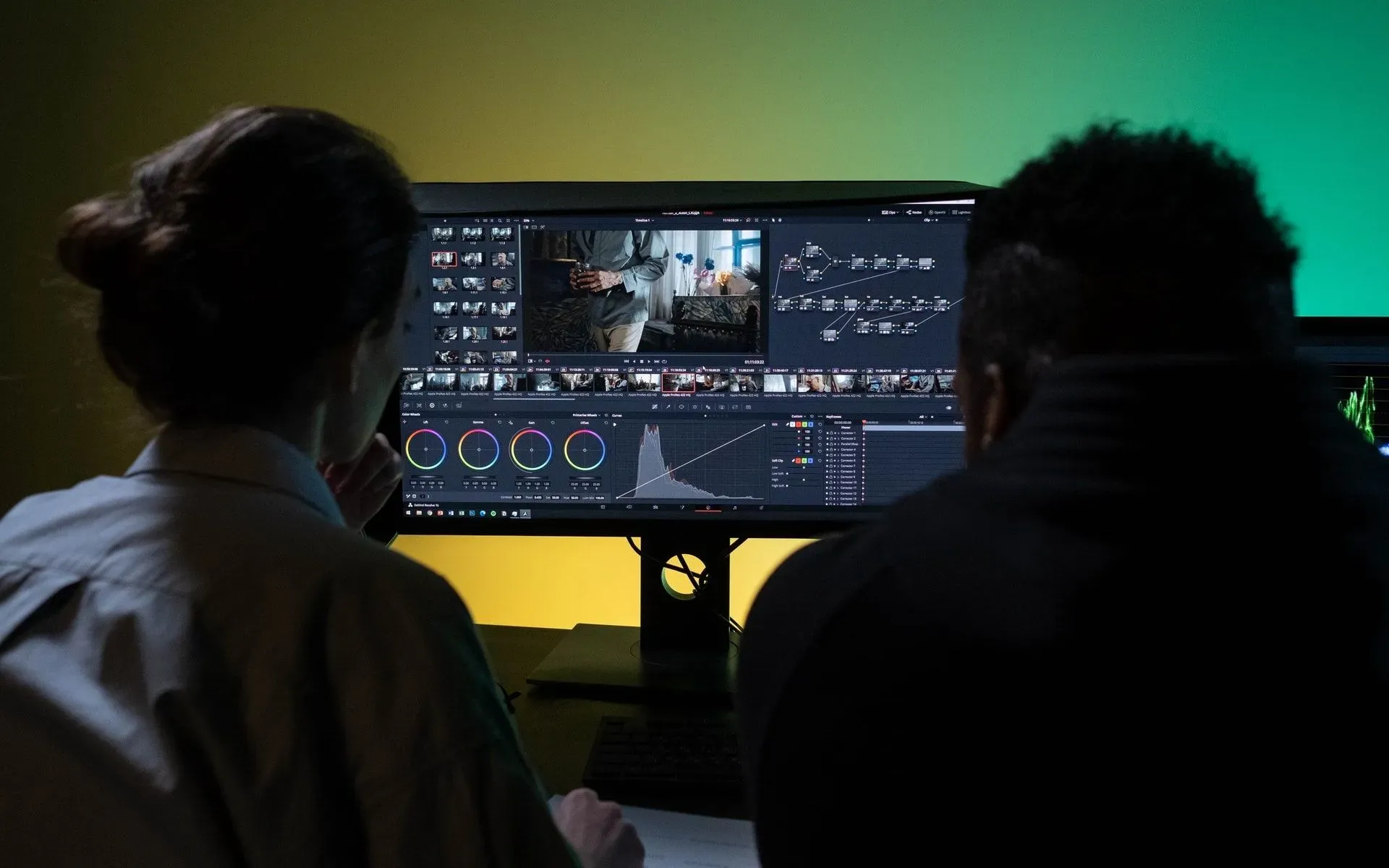 J Cuts & L cuts: Definitions & examples | Epidemic Sound